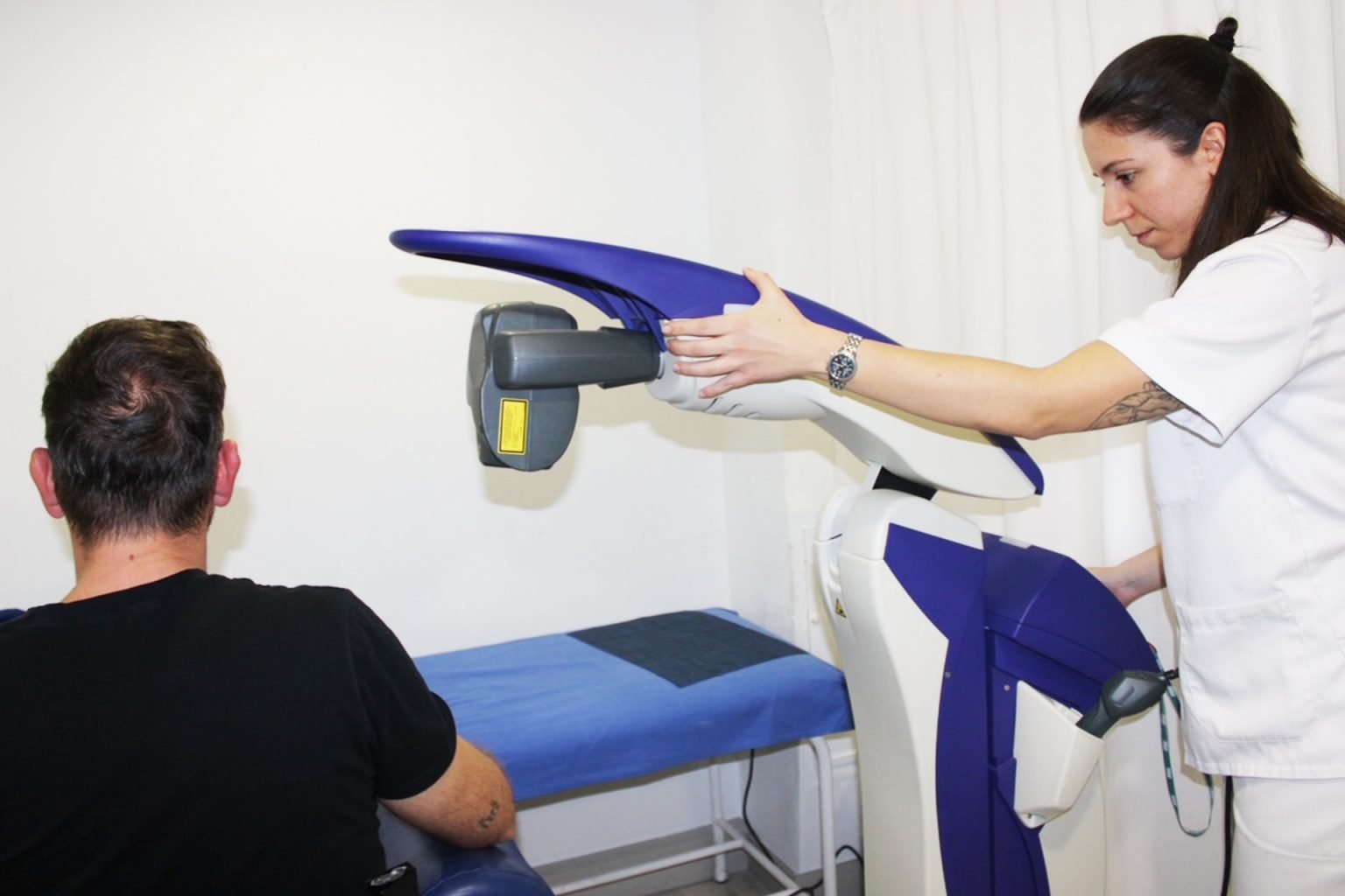 Terapia con Láser - Clínica Fuentes - Rehabilitación y Fisioterapia en ...